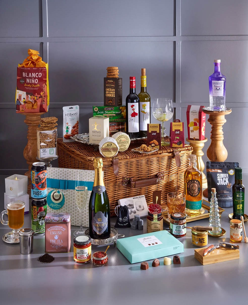 Product presentation may vary slightly. Please refer to the contents ...
